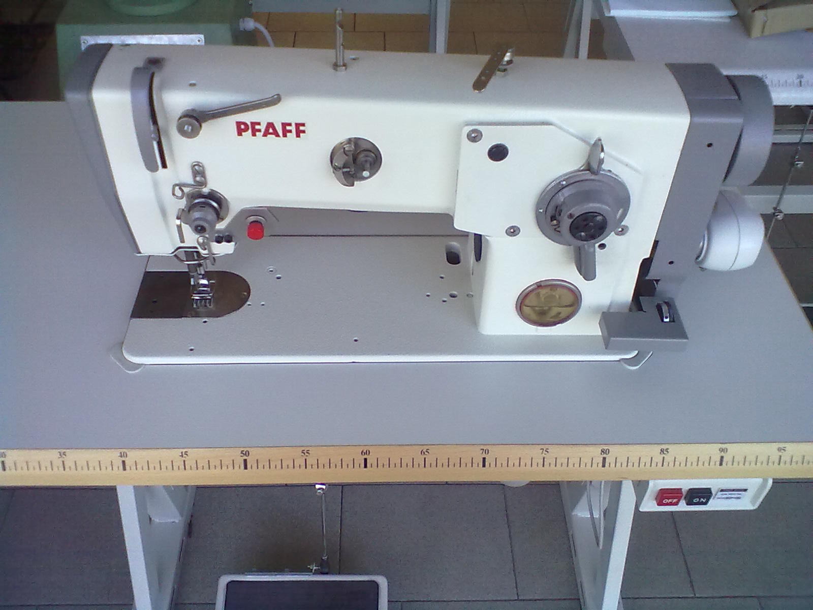 PFAFF 918 - Badex srl